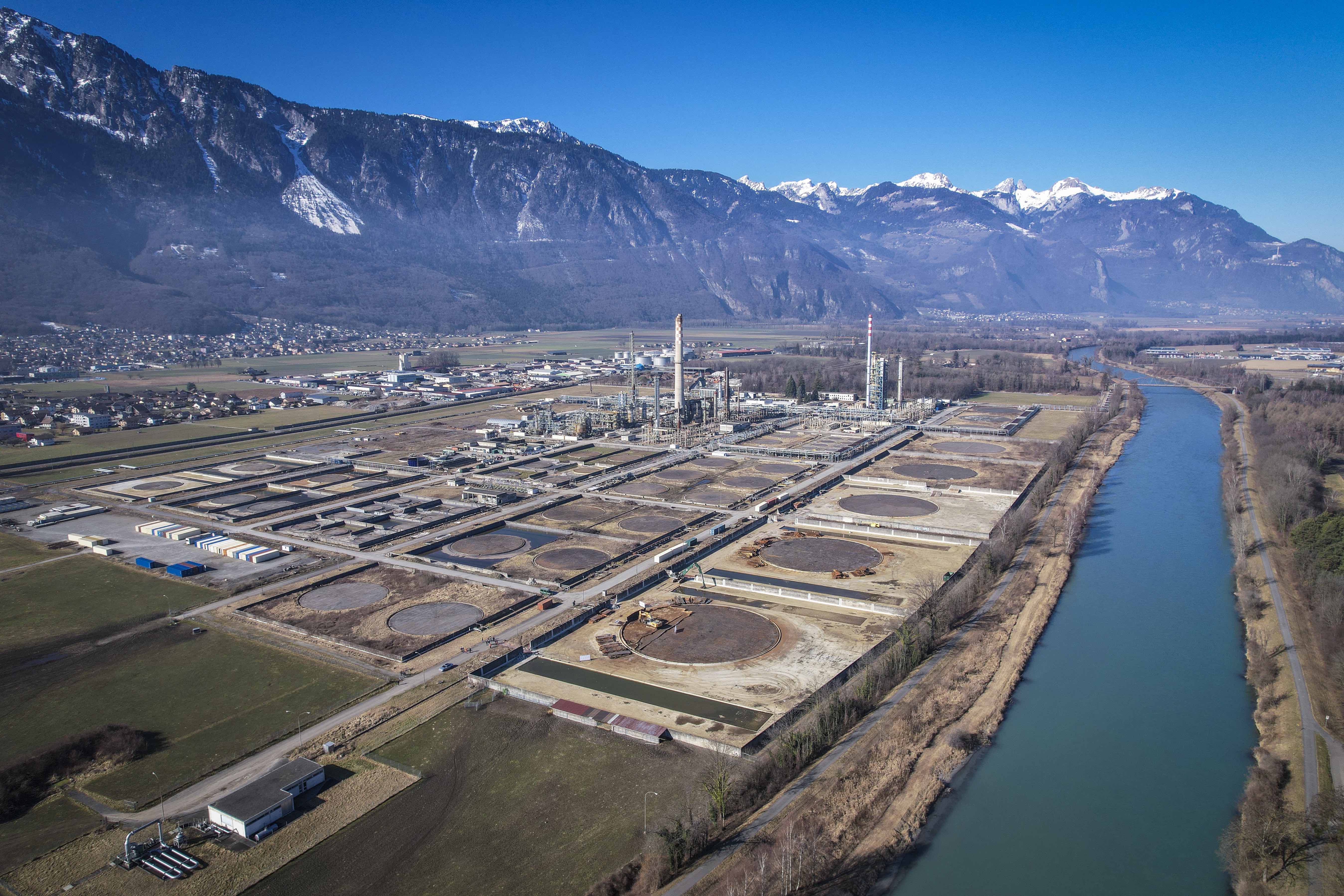 Radio Chablais - Les travaux de démantèlement de la raffinerie Tamoil ...
